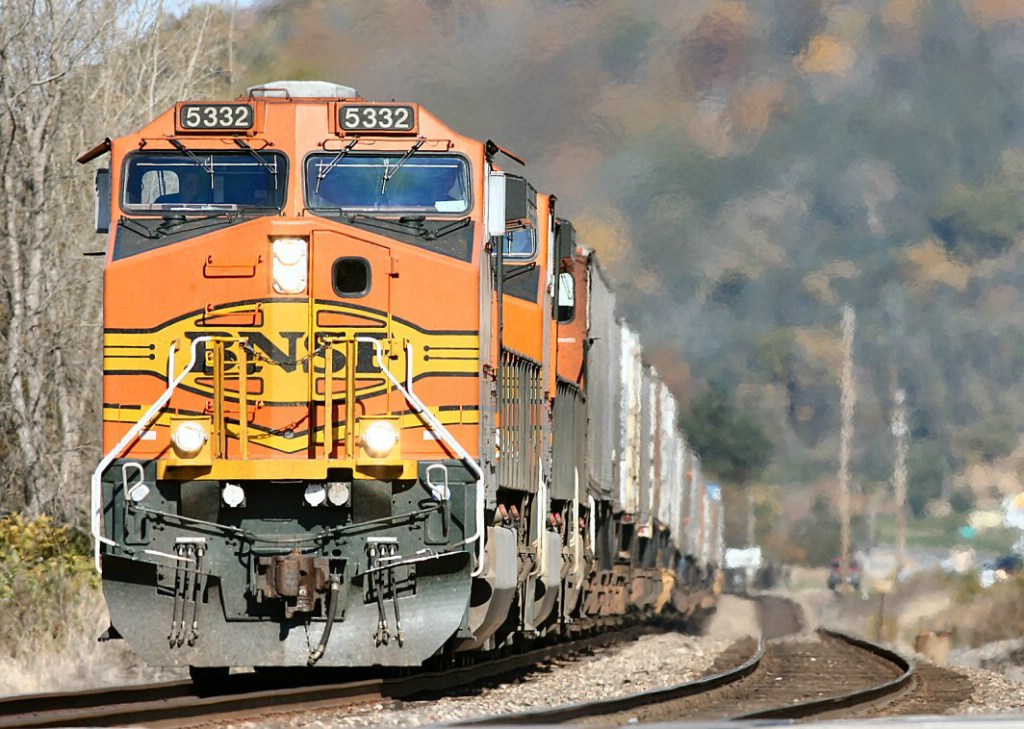 BNSF 5332